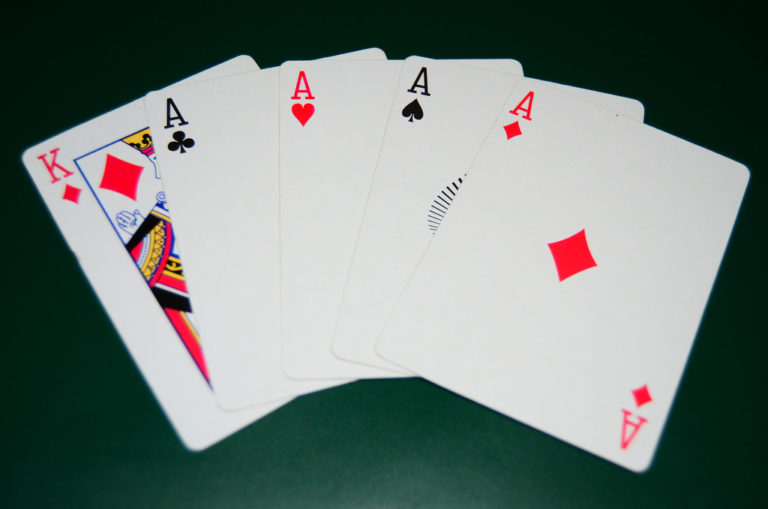 9 Ranking of Poker Hands that determines the Winner - Rohit